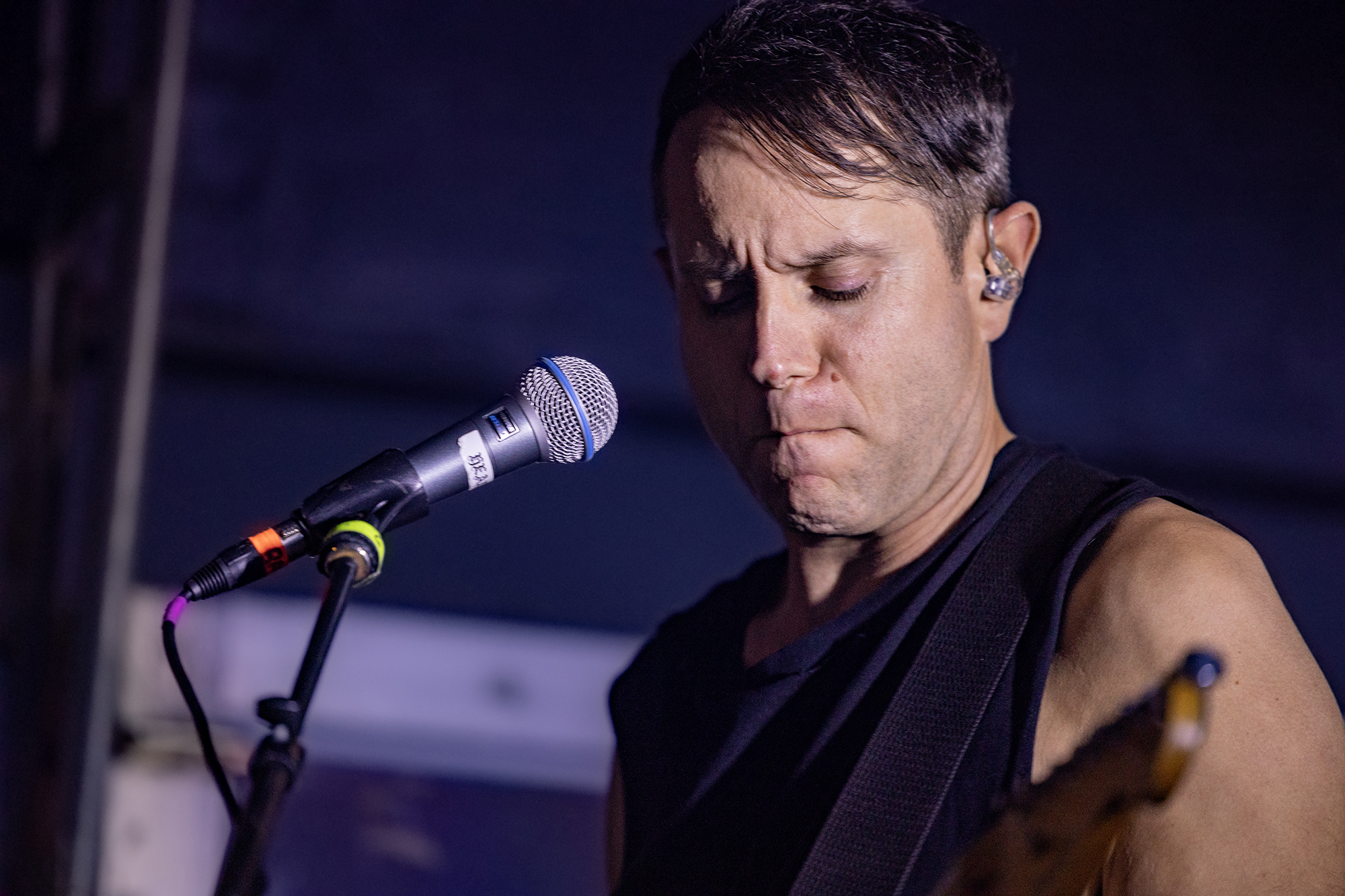 Concert Review: Health at the A&R Music Bar | Flush the Fashion